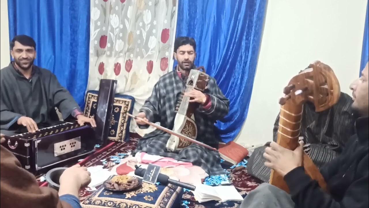 kashmiri sufi song kalami rahman saeb dar (RA)singer mohd Hussain Khan - YouTube