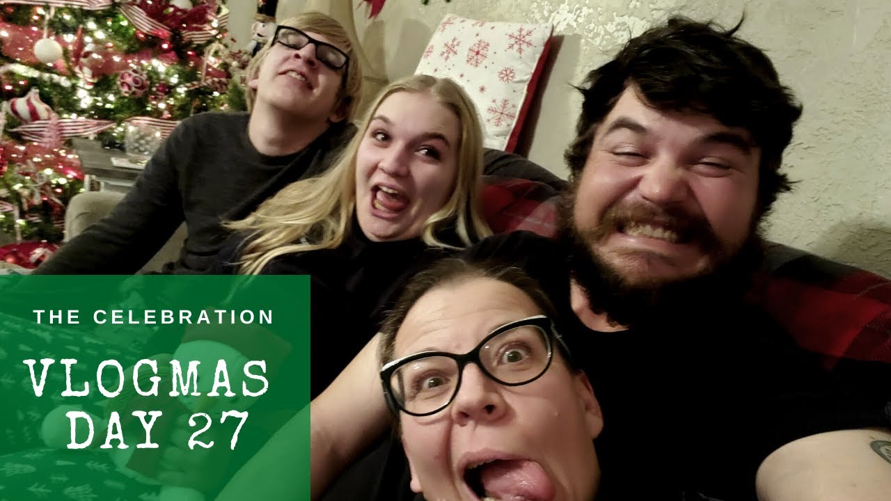 Vlogmas Day 27- Morning vlog- Family Christmas Celebration...dinner ...