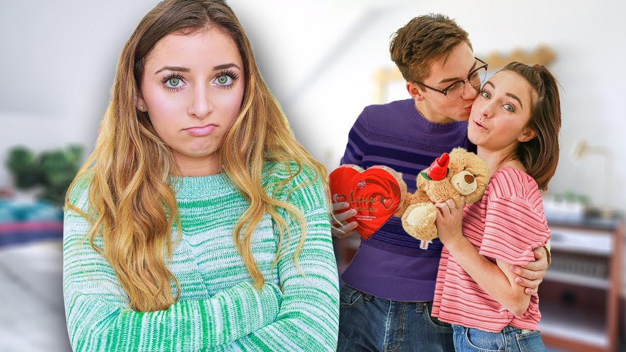 Single Life Be Like… | Things Only Single People Understand - YouTube