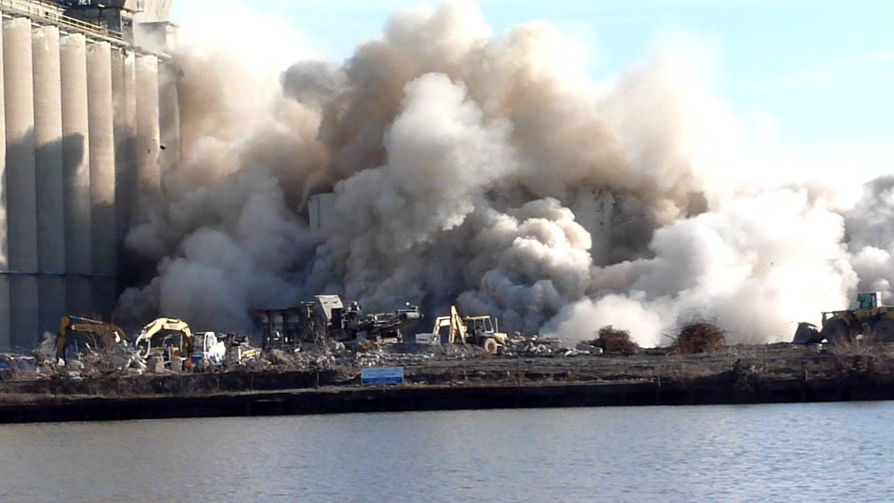 ConAgra Implosion, Huron Ohio - YouTube