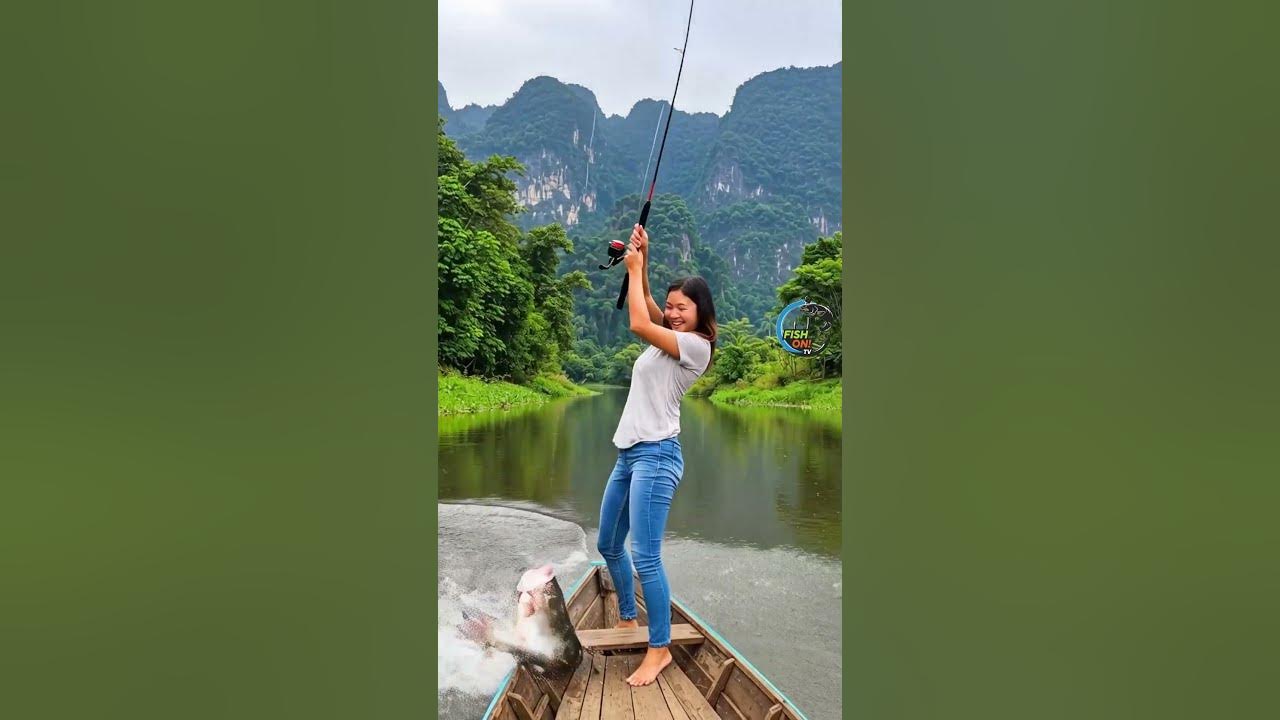Beauty girl fishing giant fish 7 #fishontv #fishing #fishingvideo - YouTube