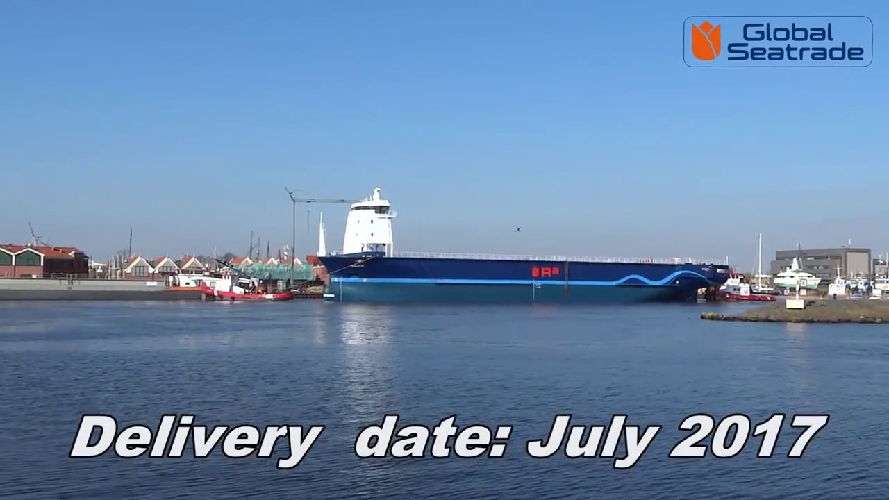 MV. Baltic arriving in the port of Urk - YouTube