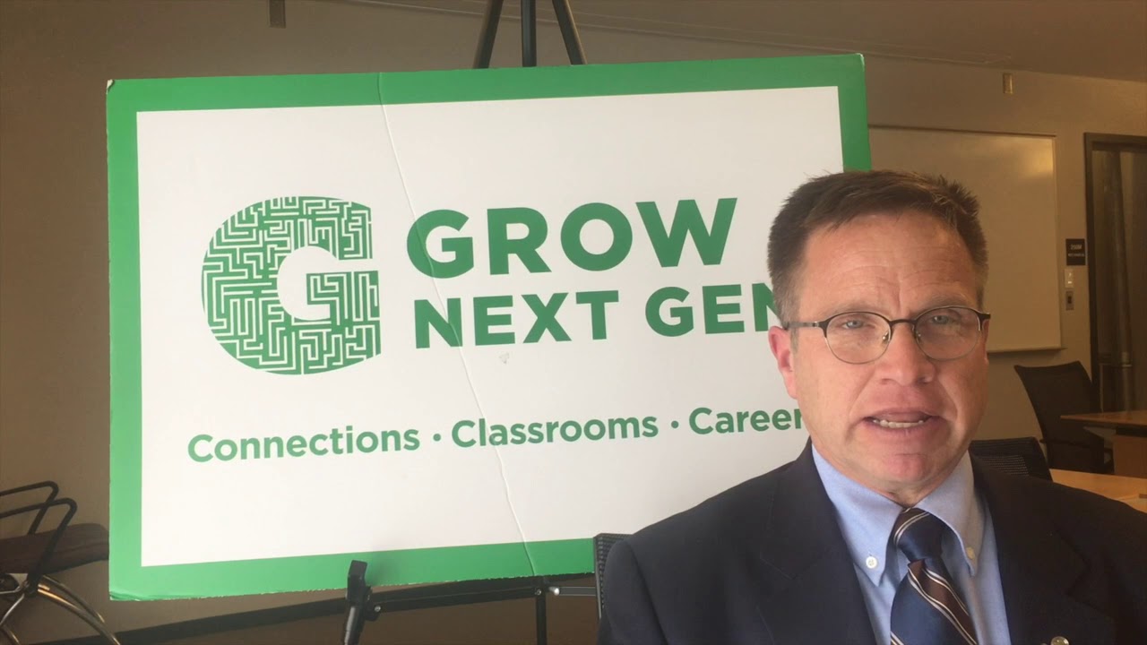 Why ag? Farmer Jeff McKanna and career resources - YouTube
