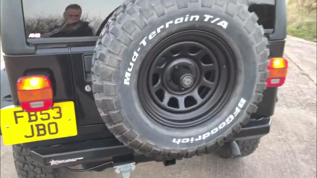 Jeep Wrangler TJ40 Sahara Raised body upgraded suspension and bumpers - YouTube