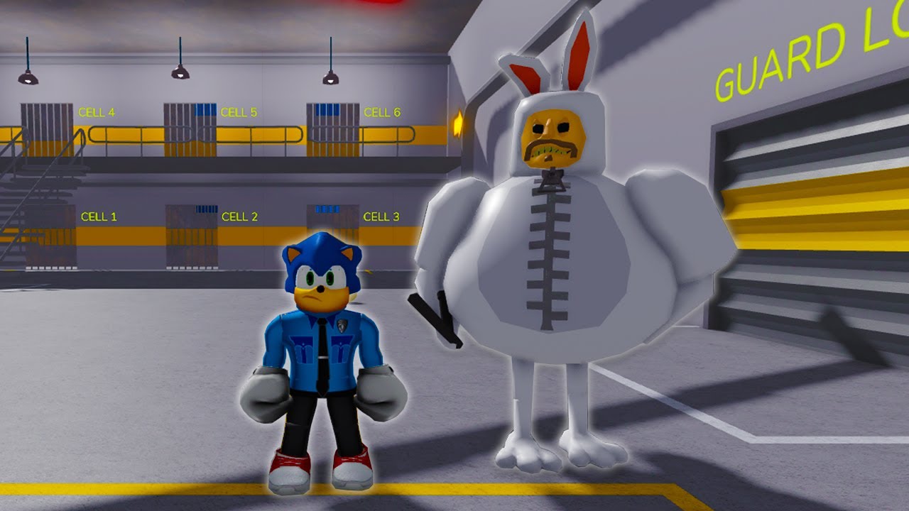 ESCAPE FROM EASTER BARRY'S PRISON RUN! And BECAME a EASTER BARRY COP ...