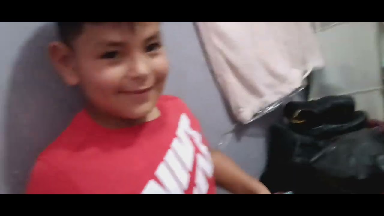 Abriendo vualas con mis primos - YouTube