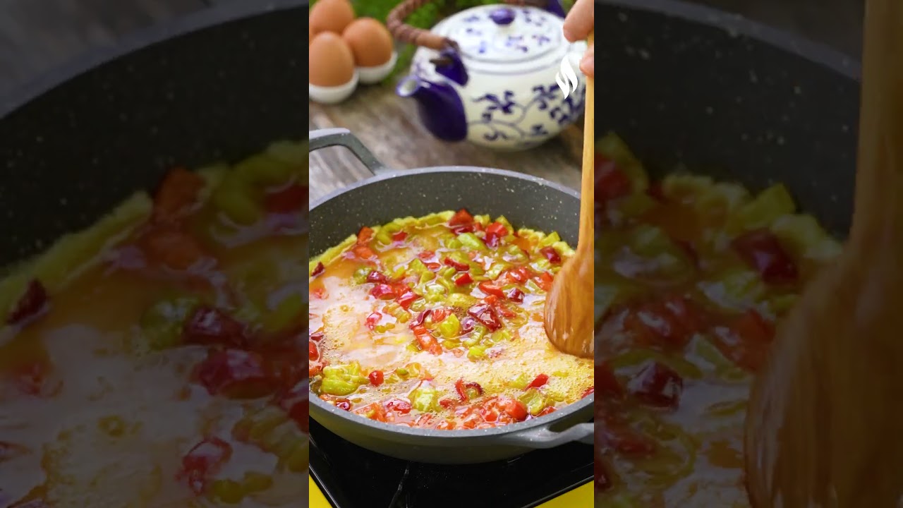 Biberli Yumurta Tarifi 🌶️🥚 Nefis Yemek Tarifleri #shorts