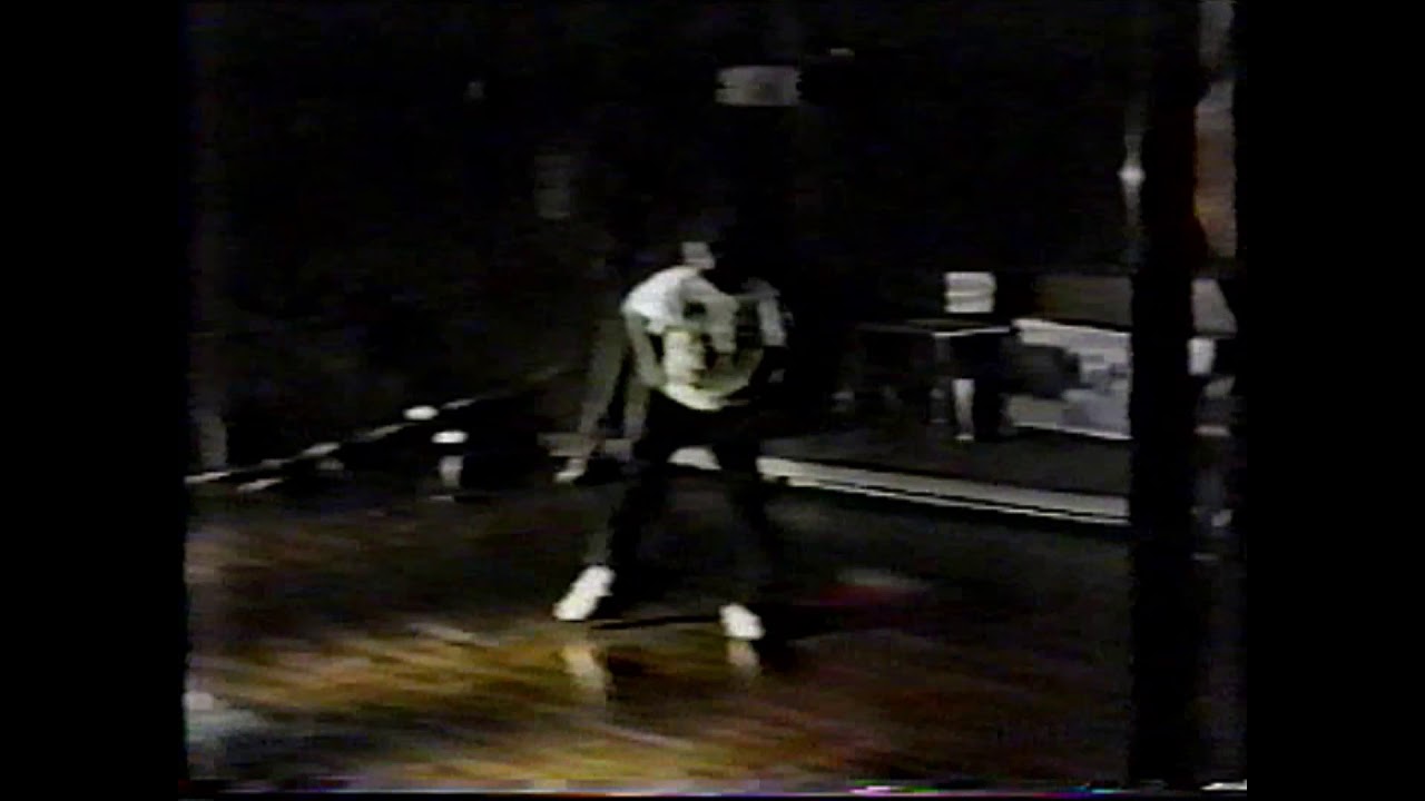 1980's BreakDancing Tapes - Videos Old School B-Boys (01) - YouTube