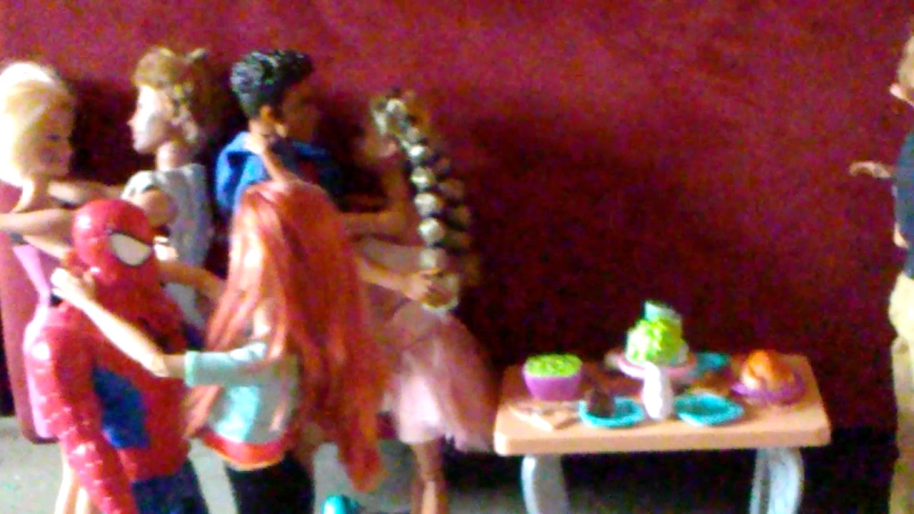 Barbie and Ben gets married - YouTube