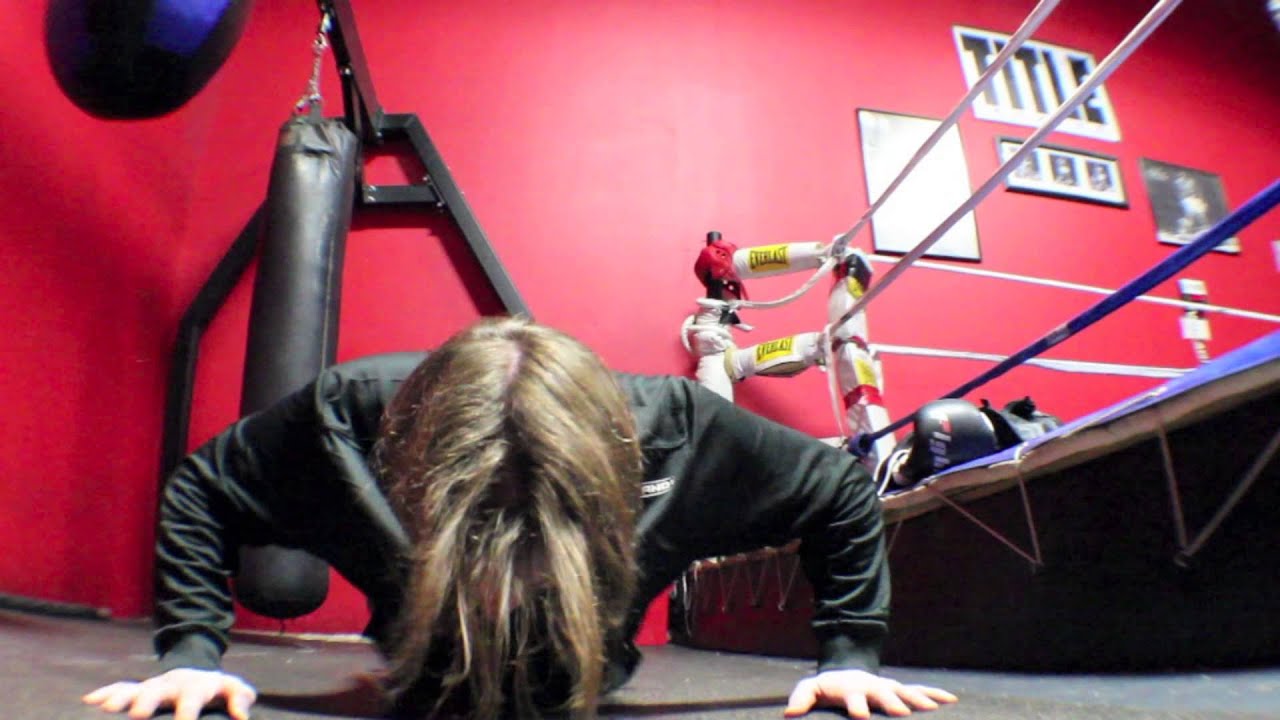 Coach Jimmy Wagner Does 100 Push Ups - YouTube