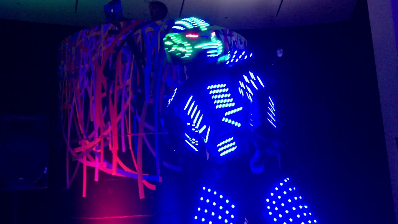 LED Glow'Bots by AHotParty! - YouTube