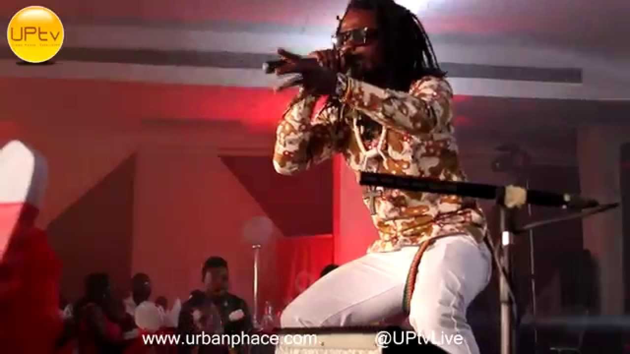 Ras Kuuku - VGMA 2015 Industry Awards Night Performance - YouTube