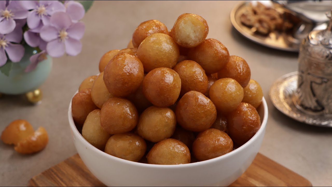 Awameh (luqaimat) sweet balls easy and fast (ASMR)! - YouTube