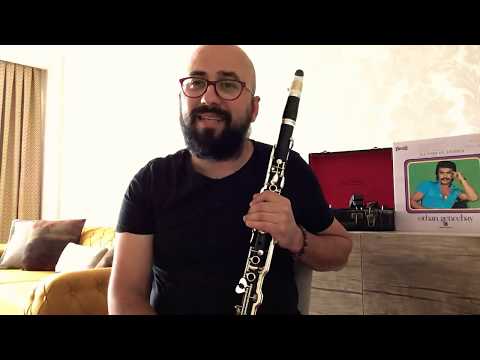 Neden Saçların Beyazlamış Arkadaş Yakın Çekim / Sol Klarnet İçin