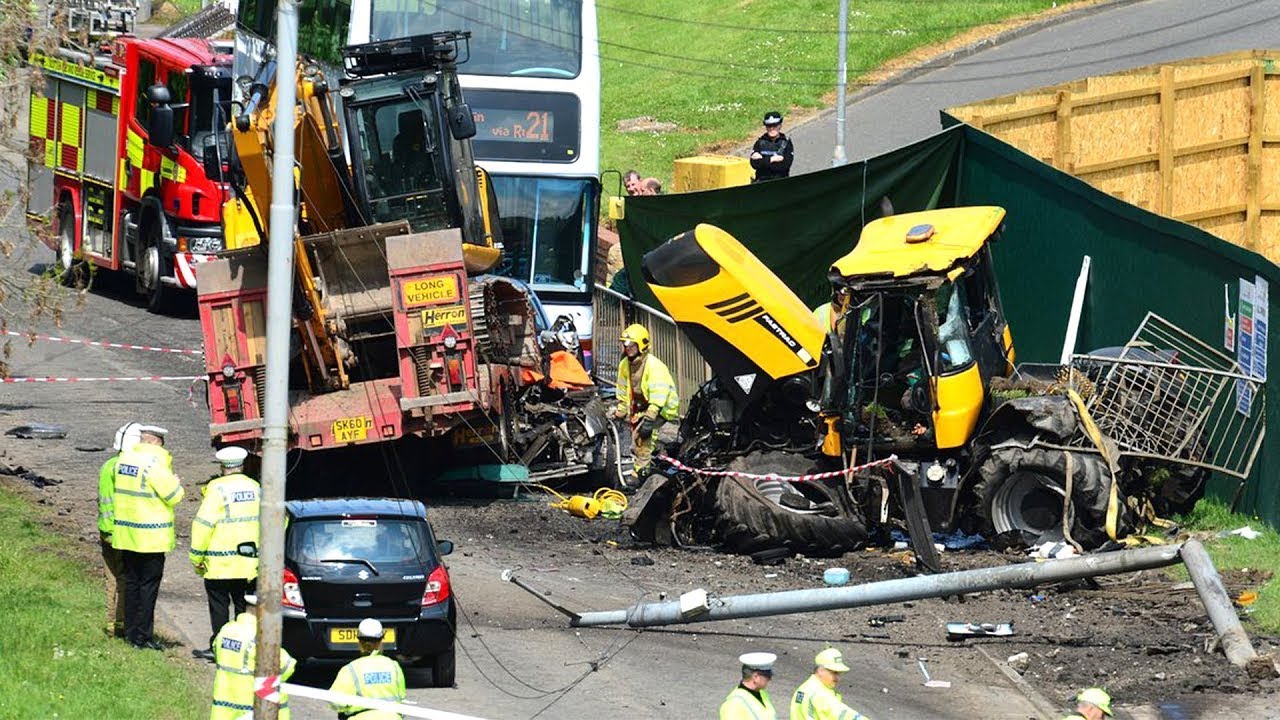 Top 10 Extremely Dangerous Excavator & Cranes Fails ! Heavy Equipment ...