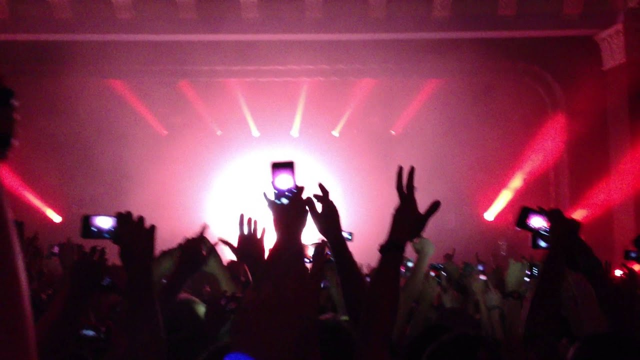 Zedd Live at the Rave - YouTube