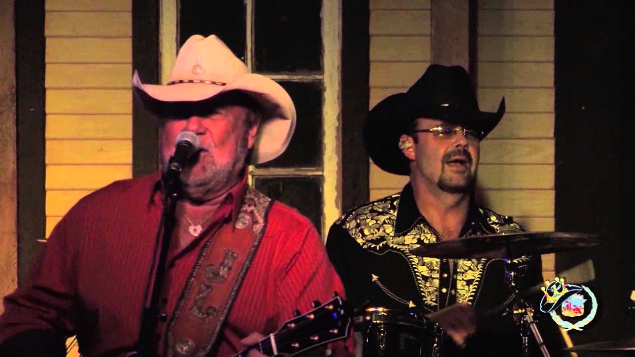 Johnny Lee in Beaumont, Texas - YouTube
