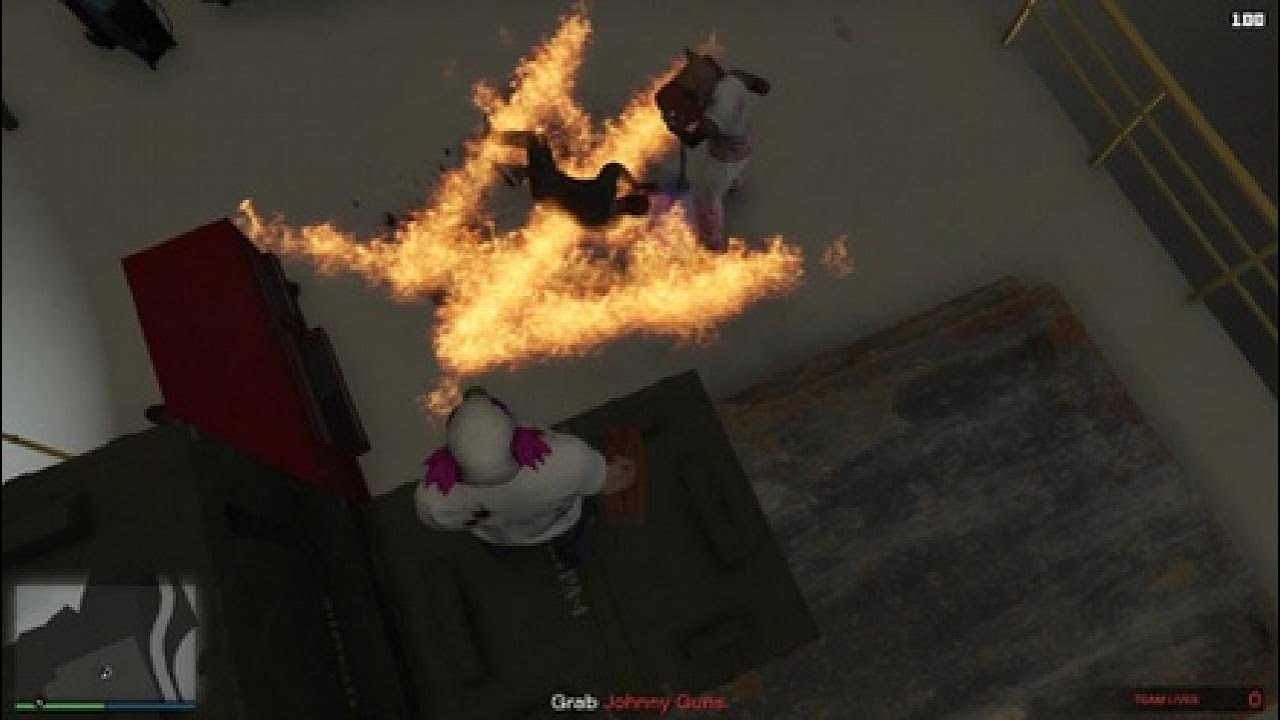 Grand Theft Auto V lighting Johnny guns on fire - YouTube