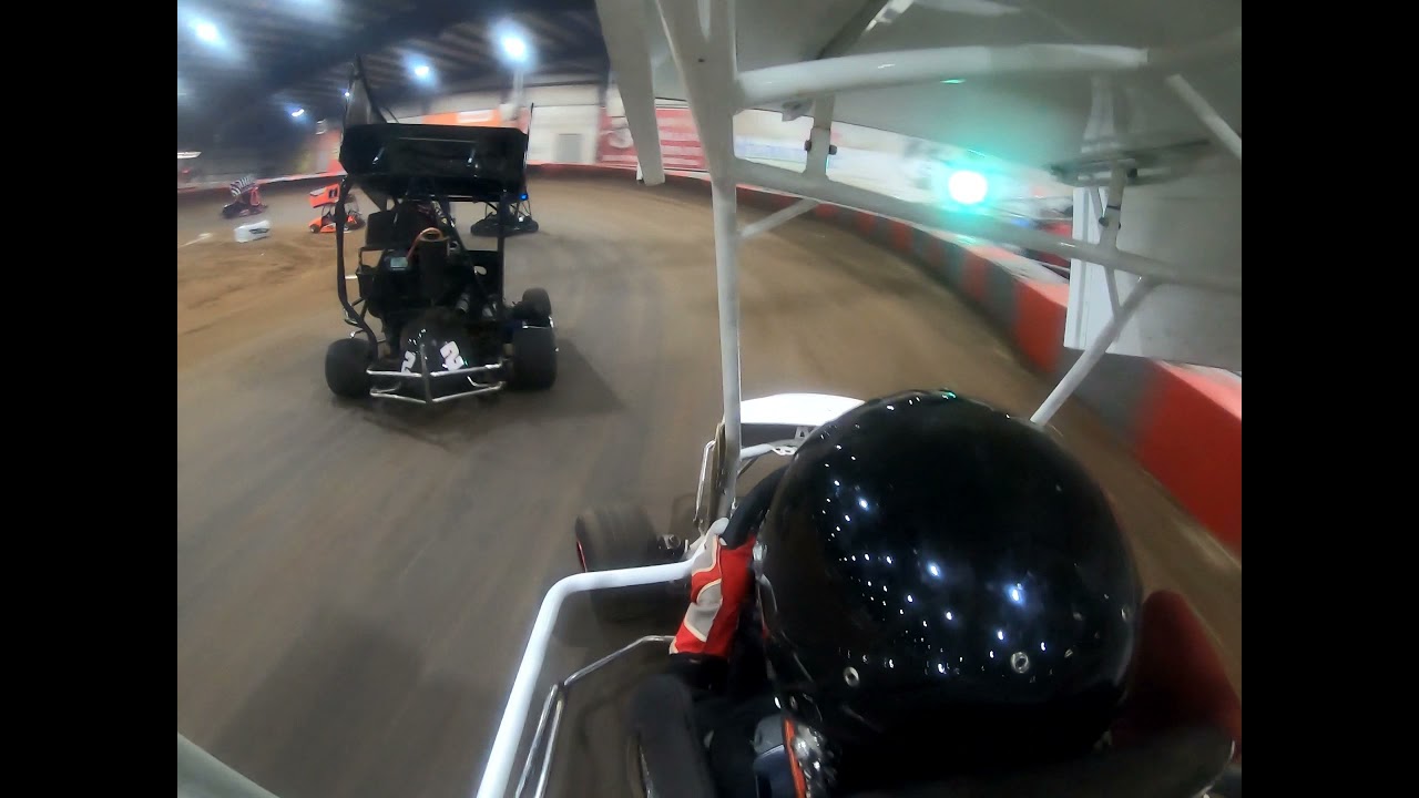 Outlaw winged kart Jr3 race Outlaw Motorsports in Shawnee,OK part 1 ...