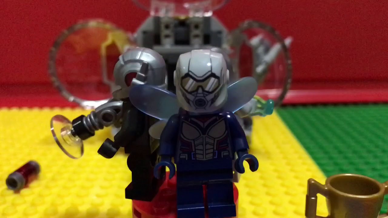 Lego 76109 Quantum Realm Explorers - YouTube
