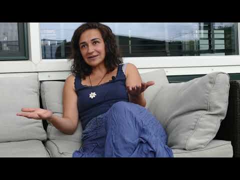 Hollanda turuncusunda bir hayat gezgini...  Çiğdem OKUYUCU -  İKİ ÜLKE BİR İNSAN