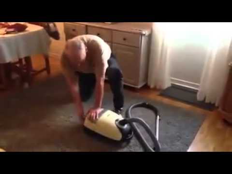 Elektrikli Süpürgeyi Çok Yanlış Anlayan Amca :)