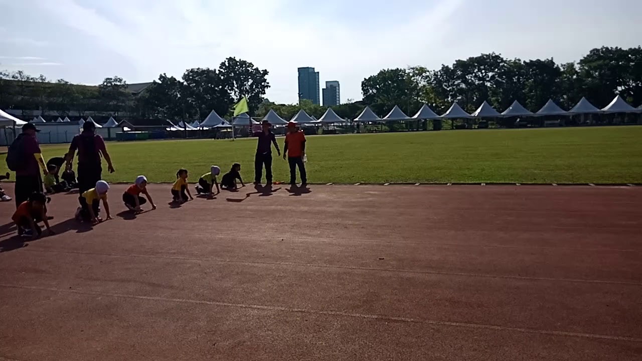Sukan Tahunan Sk Jalan ong tiang swee - YouTube