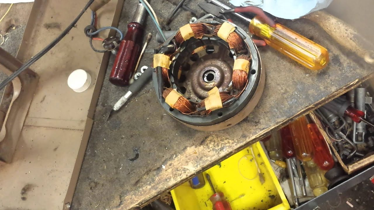 Servicing a vintage toastmaster box fan model 5325 - YouTube