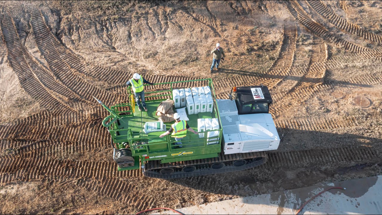 Tracked Bowie Hydro-Mulchers - YouTube