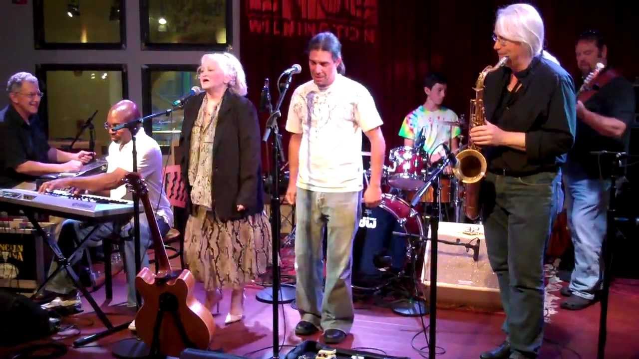 Joel Schecter at WCL with Kitty Mayo Sweet Home Chicago - YouTube