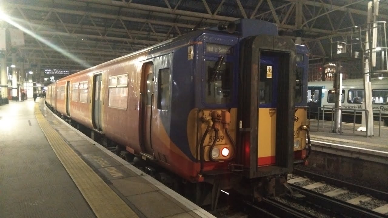 (Next Week's RailTour) - SWR - Class 455 Train - at London Waterloo Stn ...