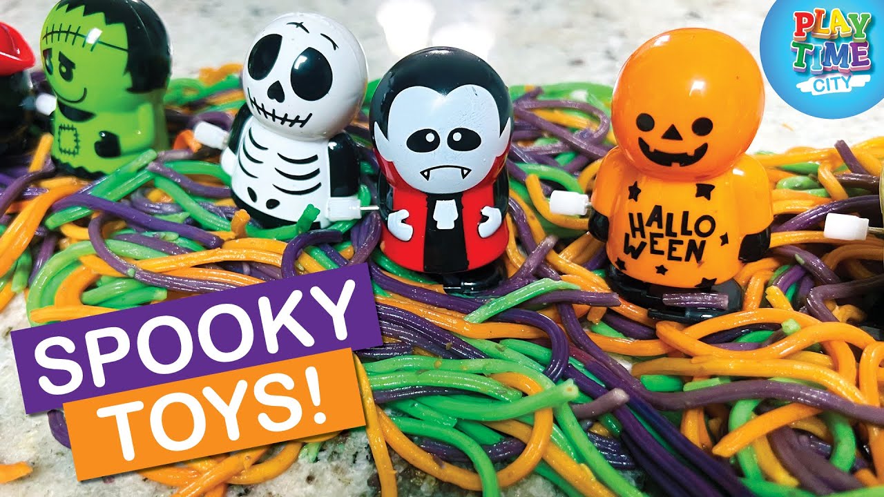 Halloween Toys Hiding in Halloween Spaghetti - Hide and SEEEKKKK ...