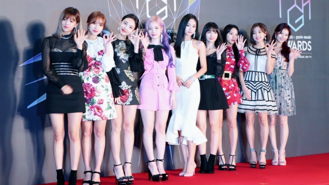 [NEWS] JYP Entertainment Confirms TWICE Is Making A Comeback Soon - YouTube