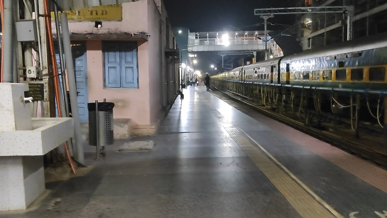 Yeshwantpur Railway Station Train Announcement of 06545 Yeshwantpur ...