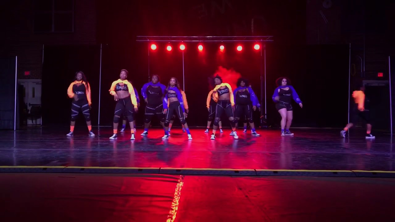 KINGS Dance Team UWD2k19 - YouTube