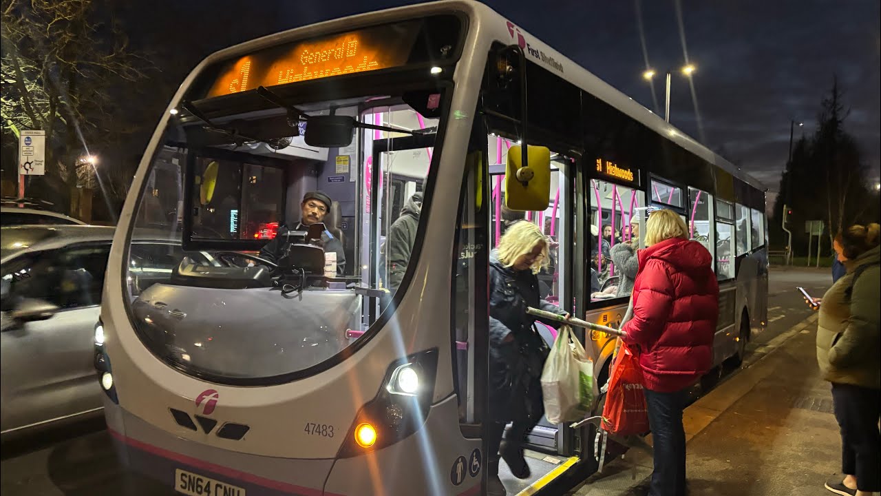 First Colchester Wright Streetlite DF Short 47483 SN64CNU on service S1 ...