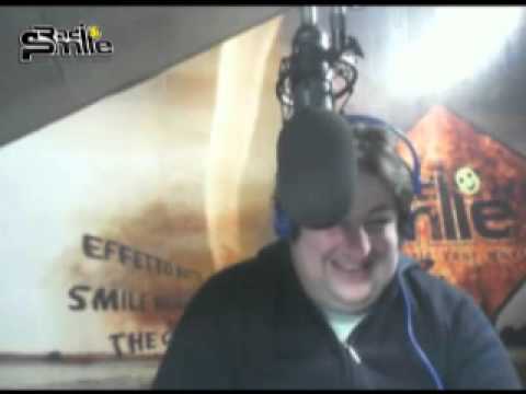 Giumbolo vs Siri 01 - YouTube