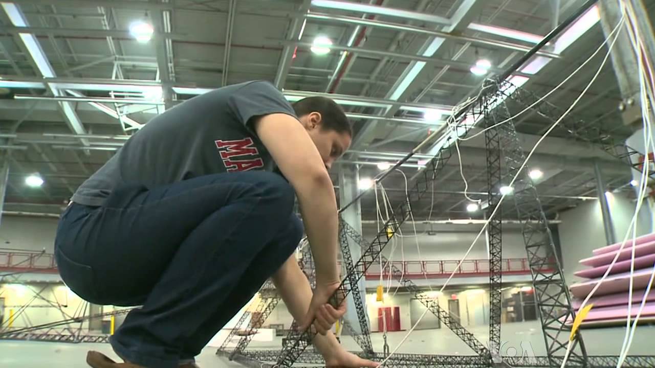 Students Aim for Aviation History with Human-Powered Helicopter - YouTube