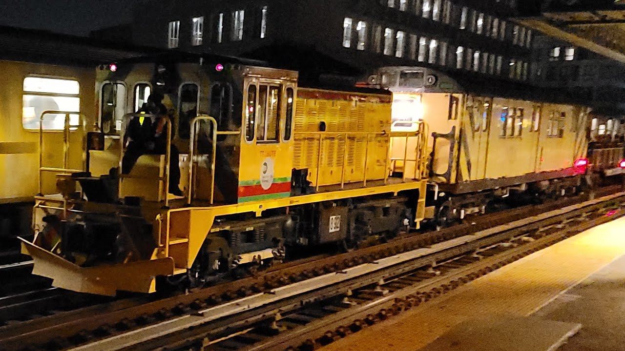 MTA Work Train Passing By On The IRT 2 Line In Simpson Street In ...