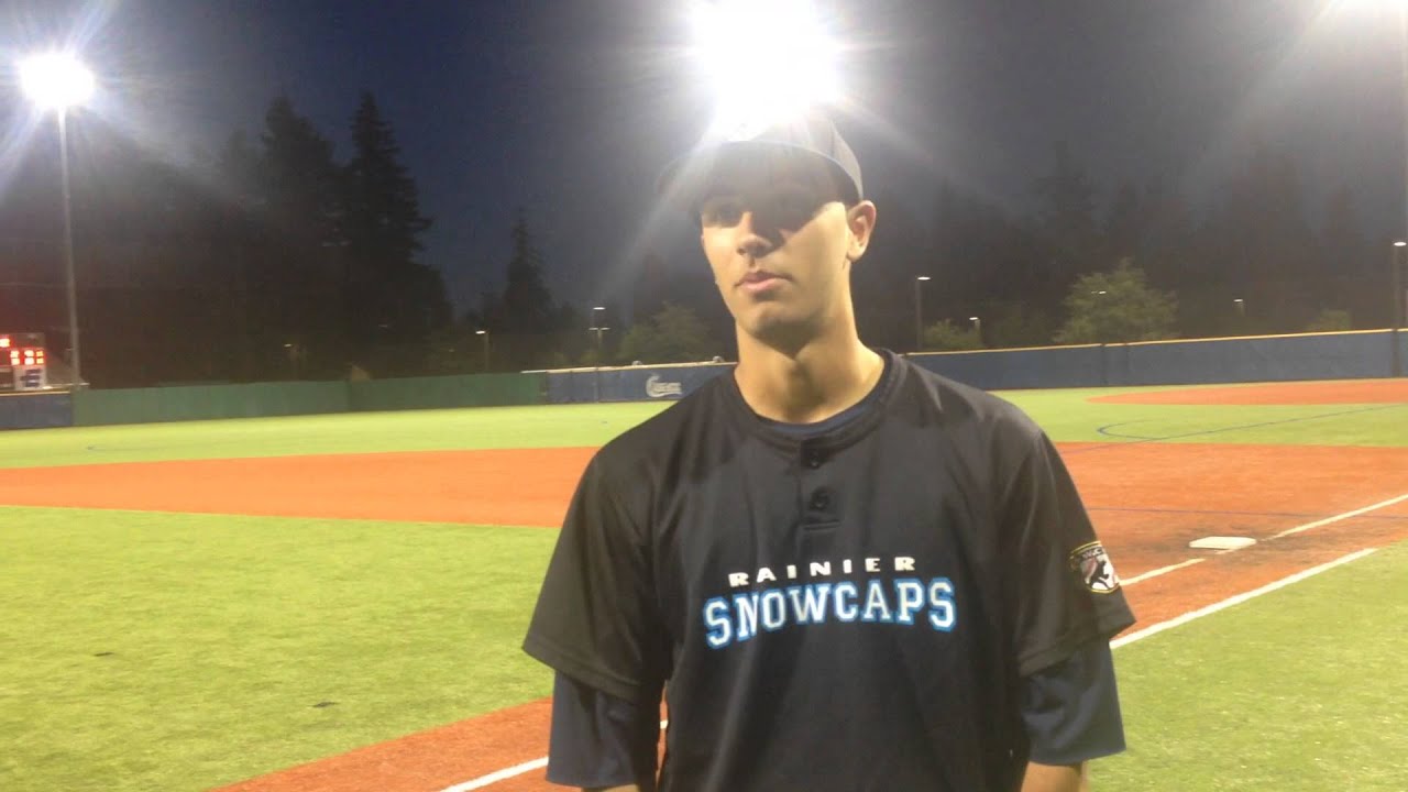 Daniel Casanova Helps the 'Caps to a 3-2 Win - YouTube