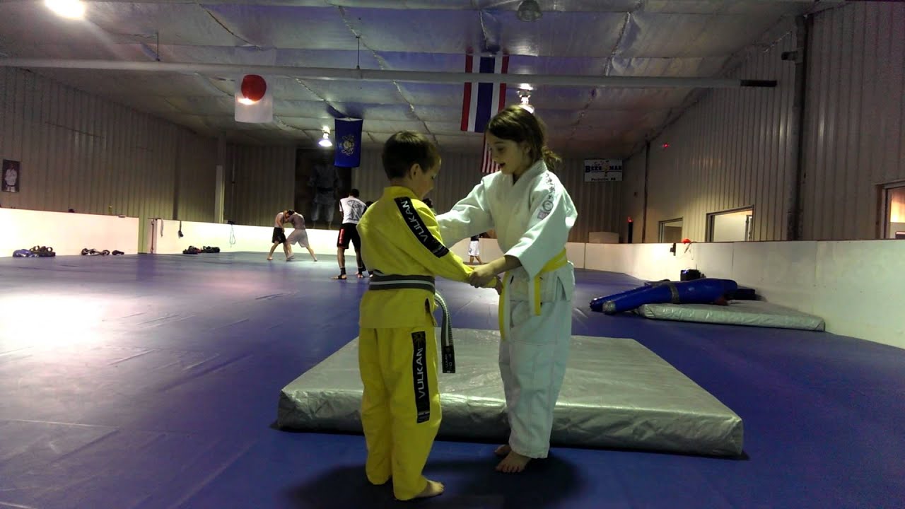 O Goshi Judo Throw shown by Mila - YouTube