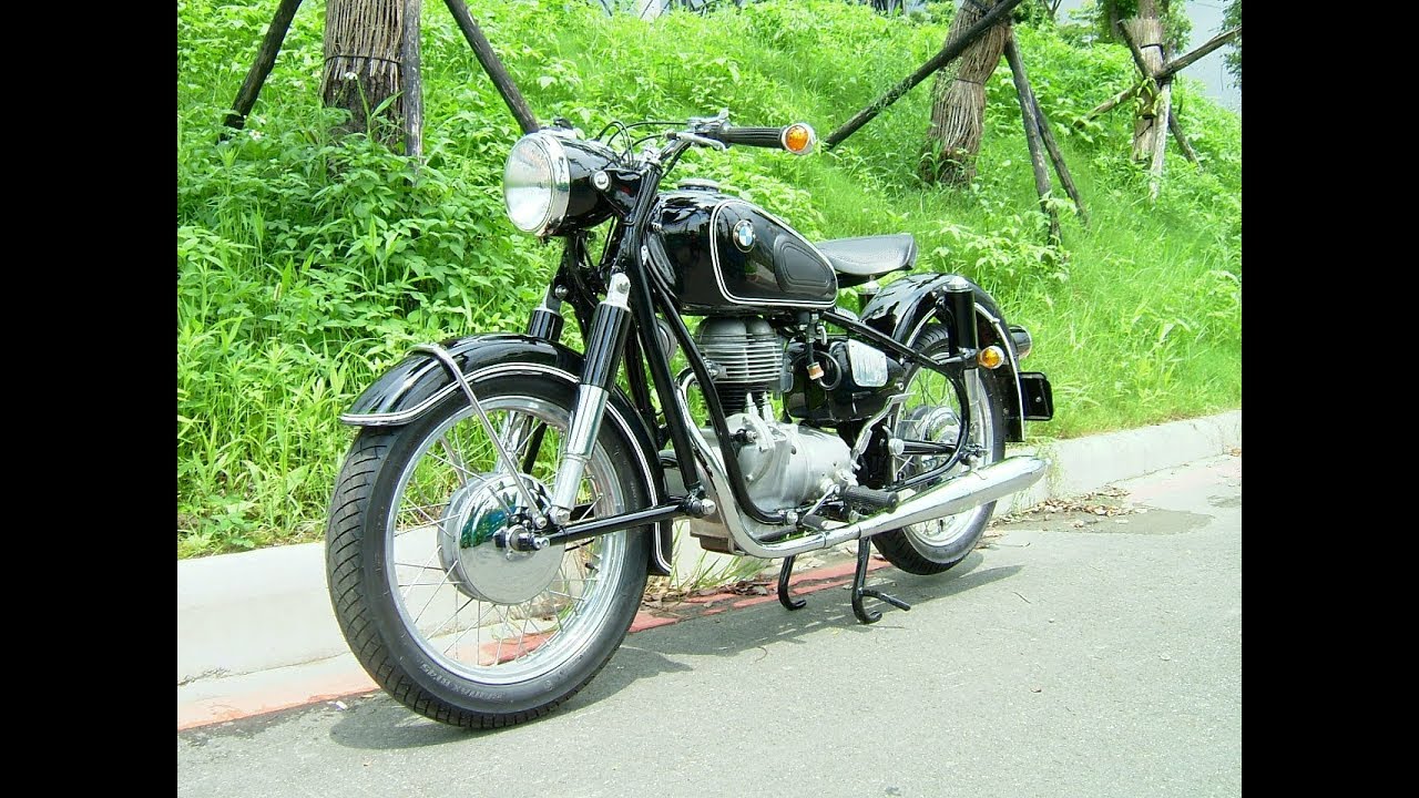 BMW R26 Restoration Renovation - YouTube