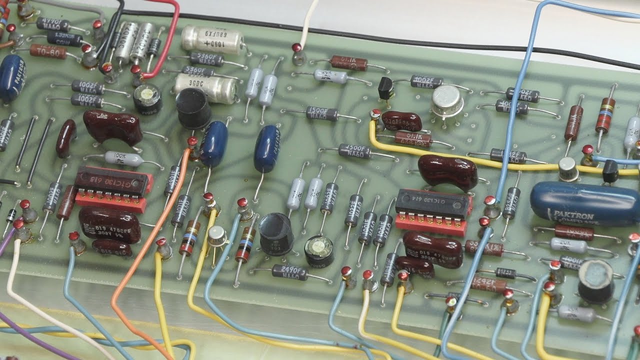 P511 High Performance AC Amplifier - YouTube