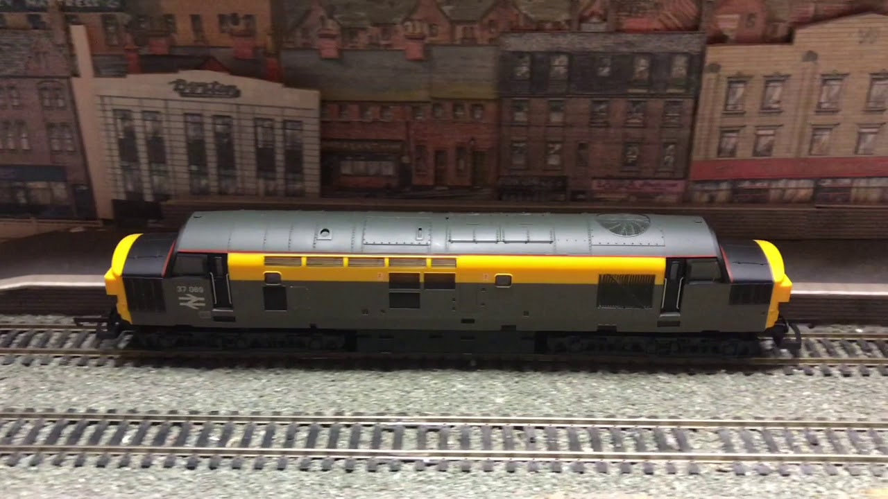 Lima Class 37 37069 - YouTube