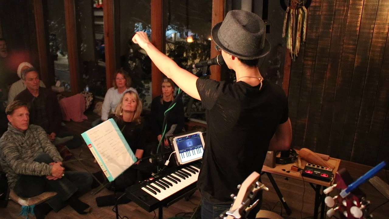 Shireen Amini Live at the Hive 2.9.19 SAMPLER - YouTube