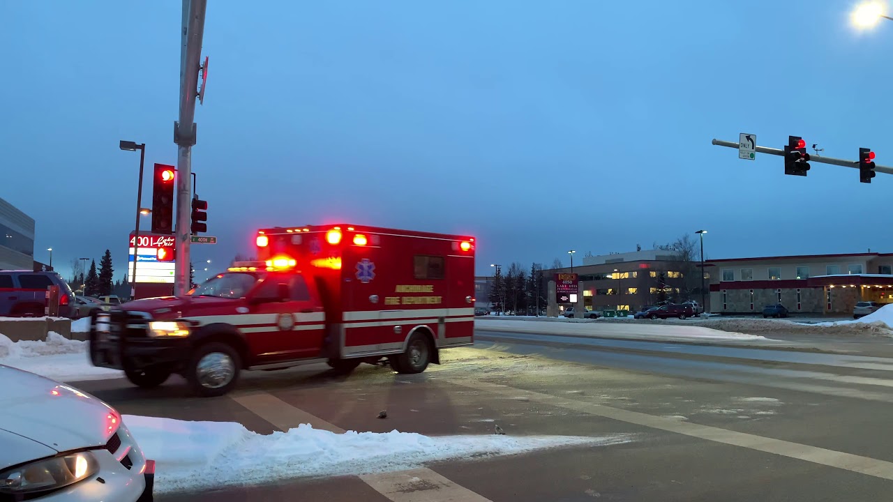 Anchorage Fire - M4 and E4 responding - YouTube