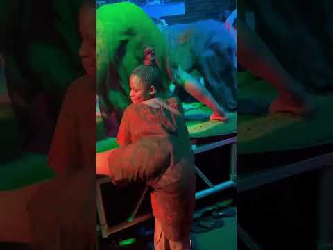 TAKO MKUNDU JUU UMEBENUKA 🫰🏽