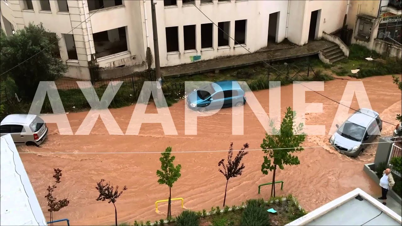 ΑΧΑΡΝΕΣ: ΒΙΒΛΙΚΗ ΚΑΤΑΣΤΡΟΦΗ από τις πλημμύρες στο Μενίδι [22-10-2015 ...