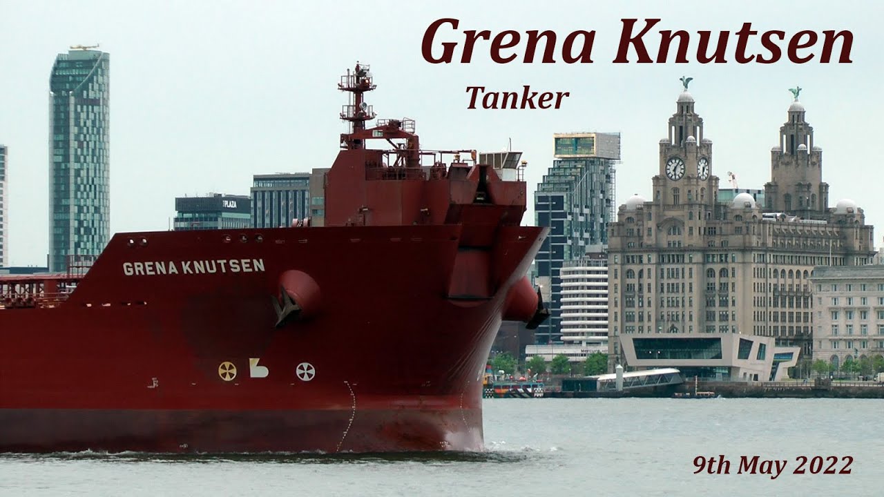 Grena Knutsen Crude Oil Tanker Arriving in Liverpool - YouTube