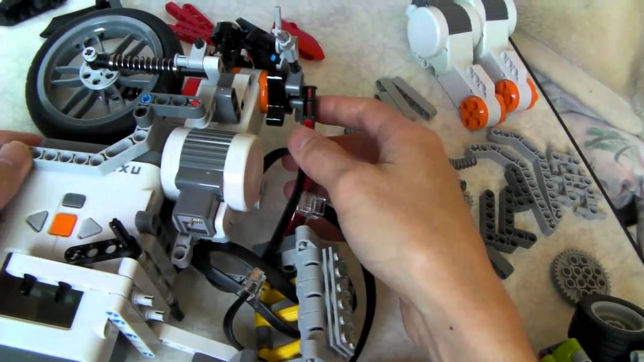 Motorbike combined with NXT2.0 (8051x8547) Part.2 - Building - YouTube